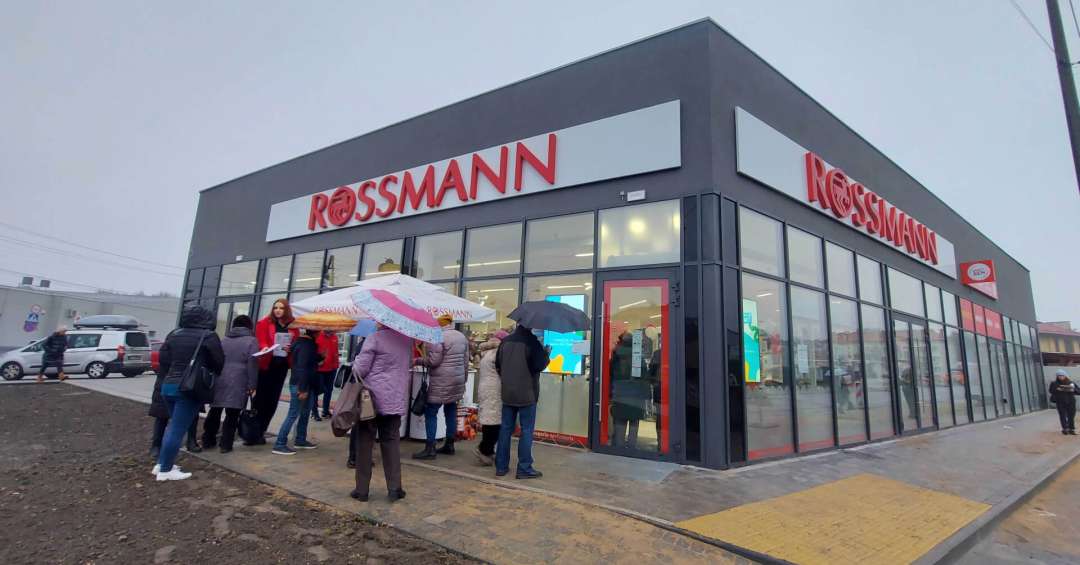 Piekary Śląskie. Otwarcie sklepu Rossmann przy ul. Jana Pawła II ...