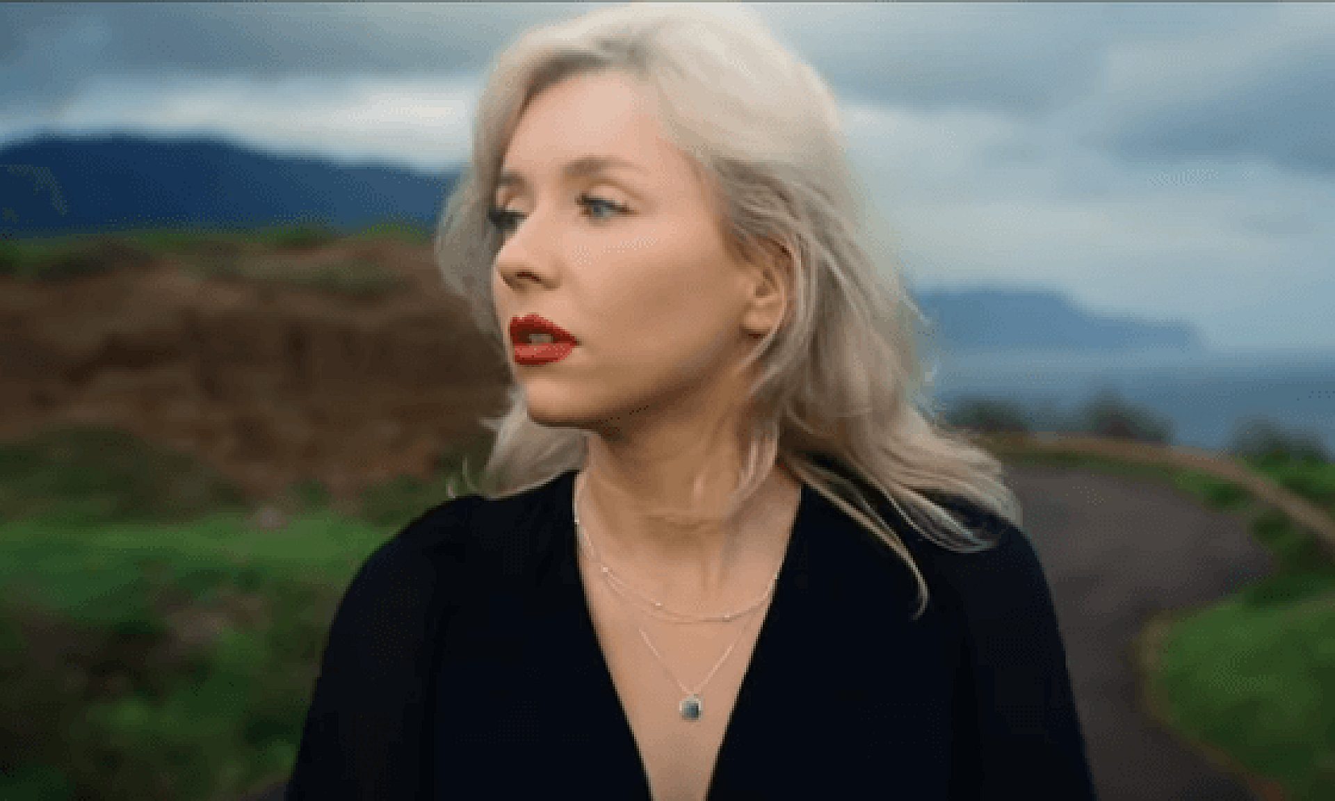 Sonia Maselik wydała nowy utwór "Heart of Glass". Teledysk nakręcono na Maderze. Zdjęcia, tekst ...